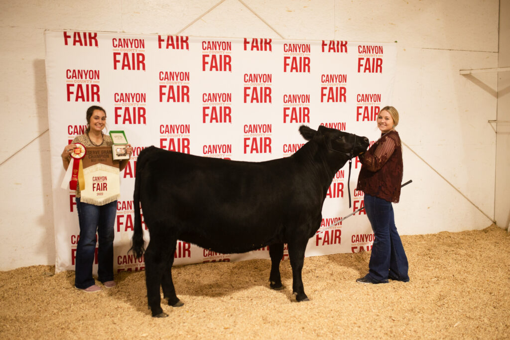 Show Goat Feed & Supplements – Show-Rite